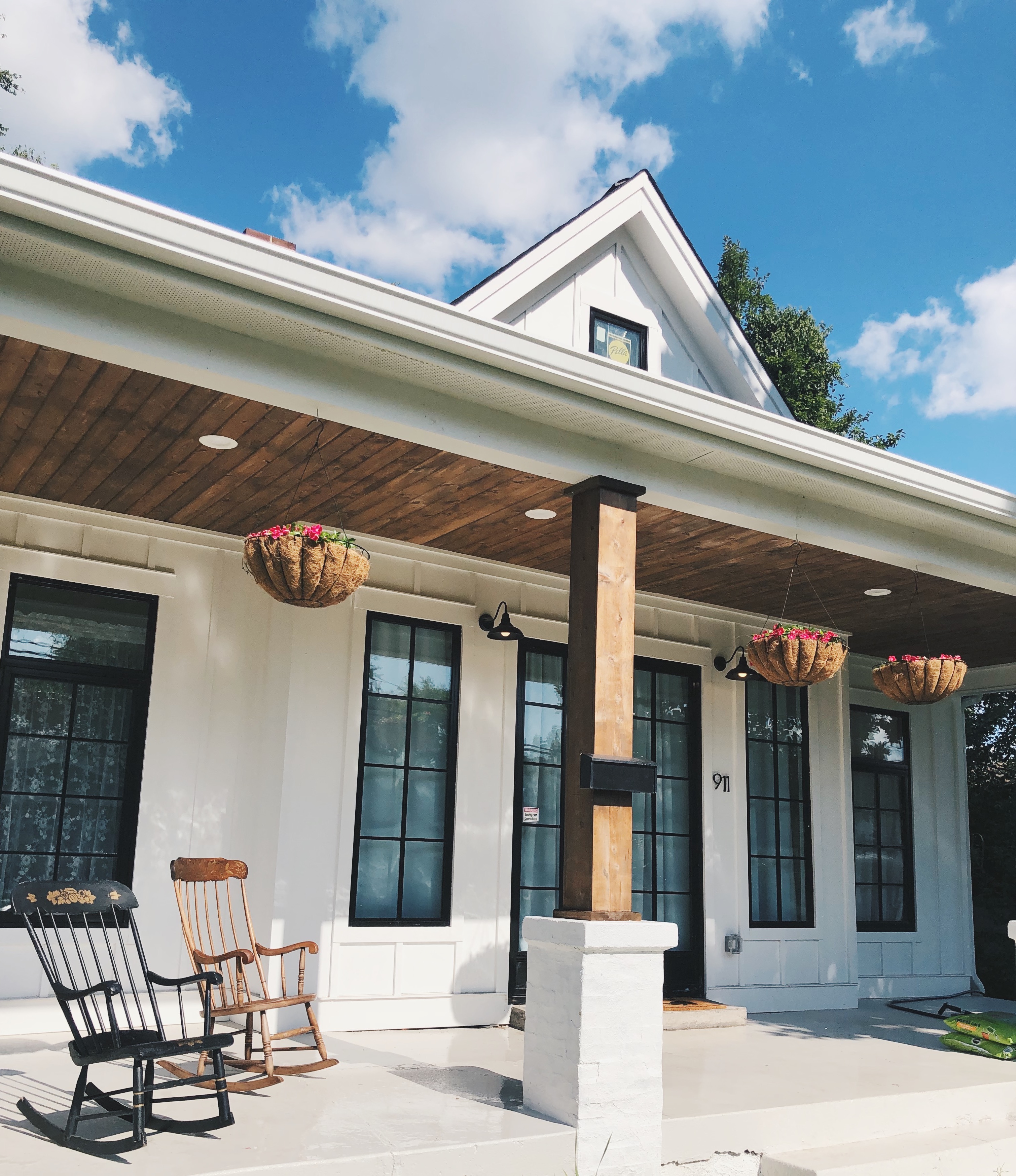 Creative Country Dreamhouse with Photo and Music Equipment - photo ...