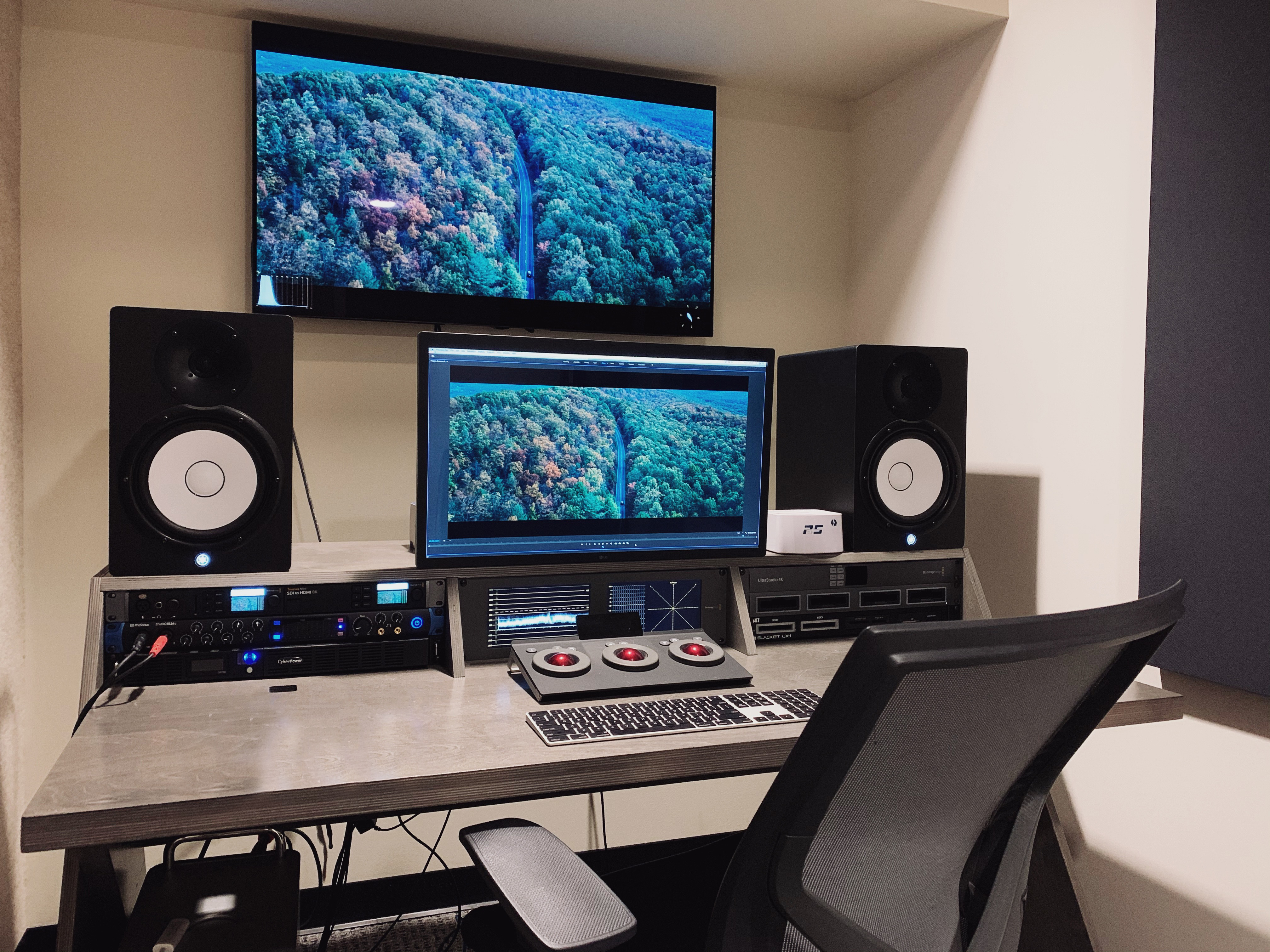 Video Editing Suite editing suite individual desk