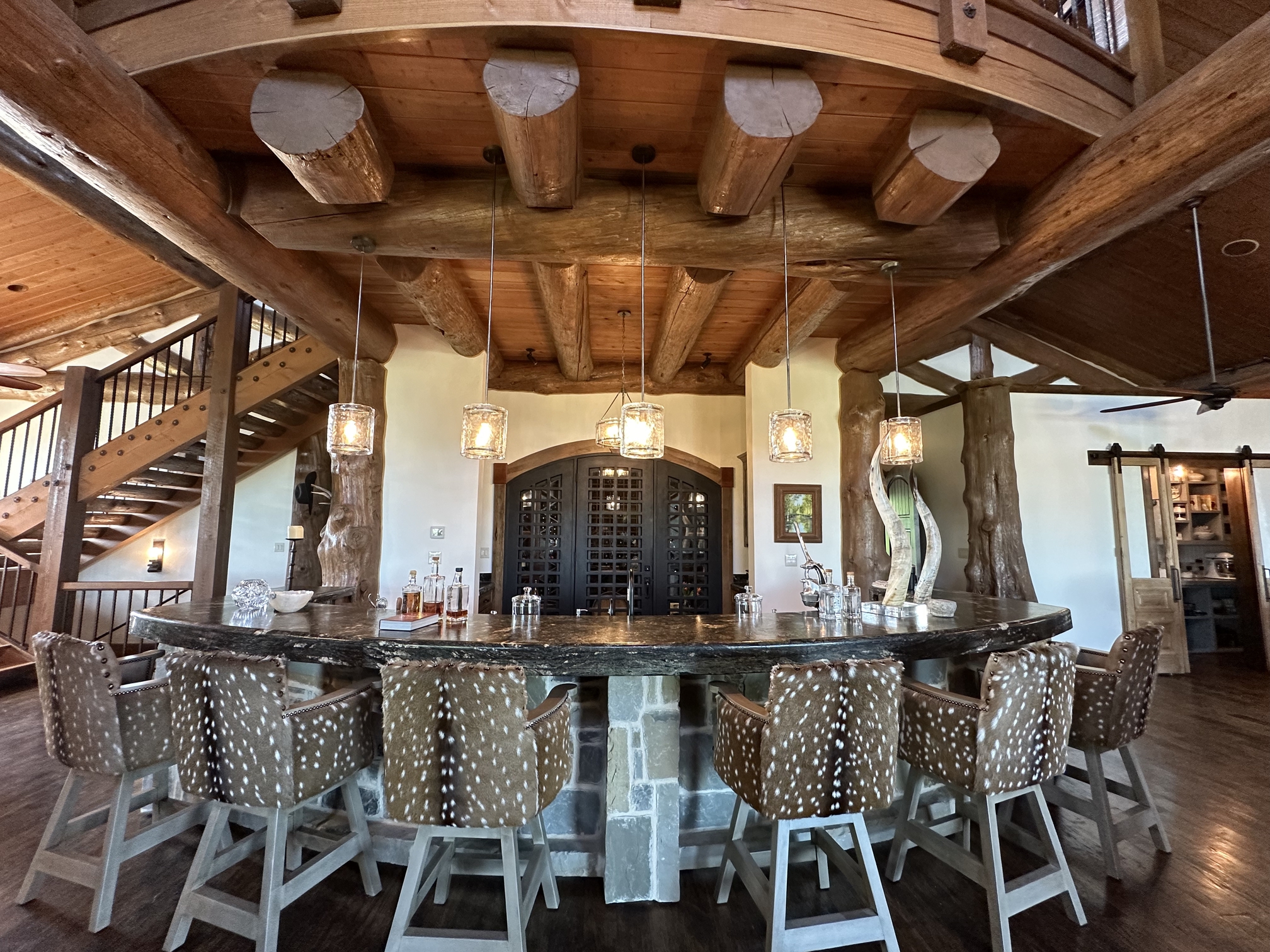 Dallas Photoshoot & Filming Locations For Rent [$25/hr] - AVVAY